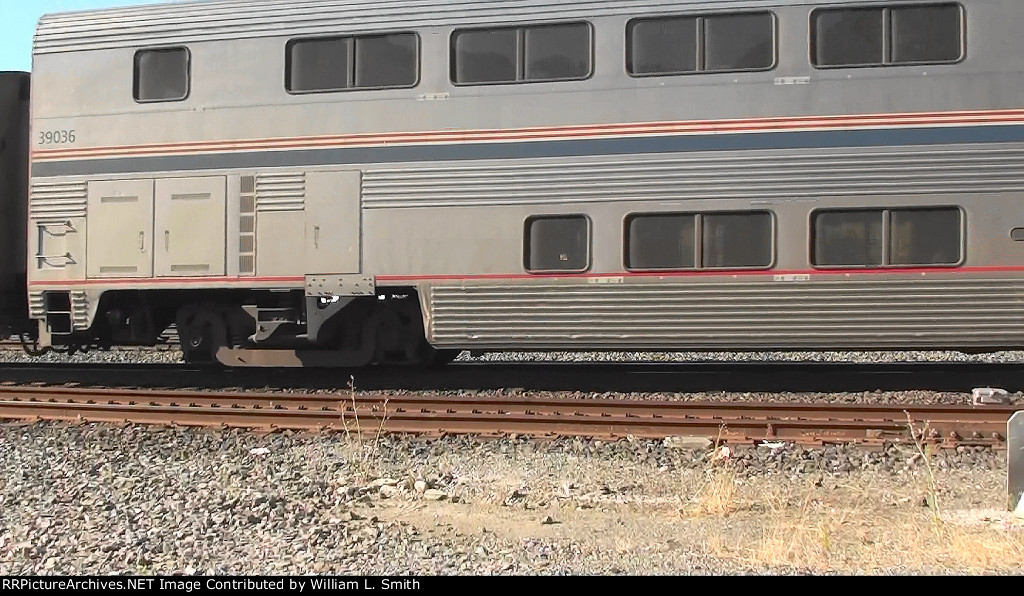 NB Frt at South leed into Balmer Yard -94